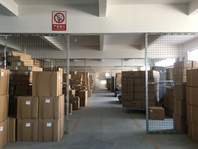 9438201661 9438201761 European Truck Parts MB Actros Headlamp